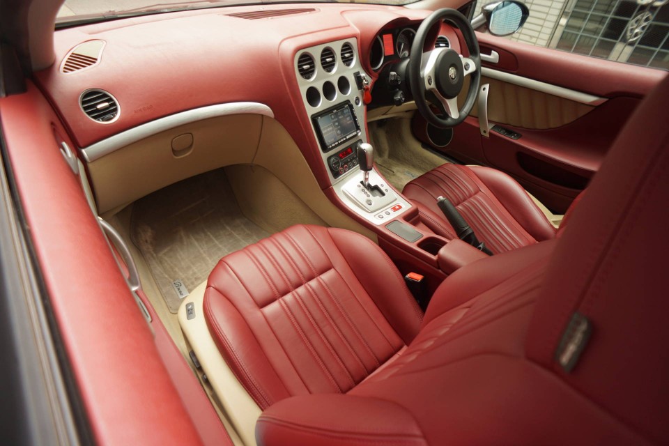 Brera 3.2Q4 Q-tronic SkyWindow | スピリット|SPIRITOBrera Brera 3.2Q4 Q-tronic SkyWindow | スピリット|SPIRITOBrera